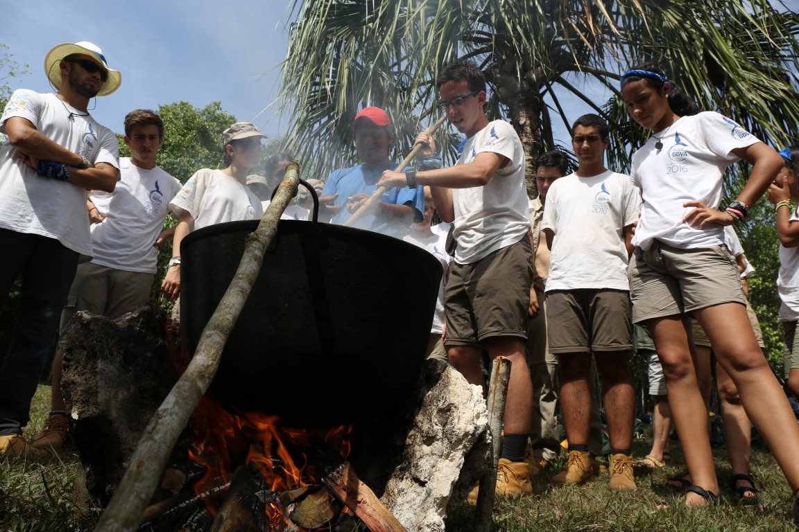 Los mayas ya mascaban chicle del árbol chicozapote