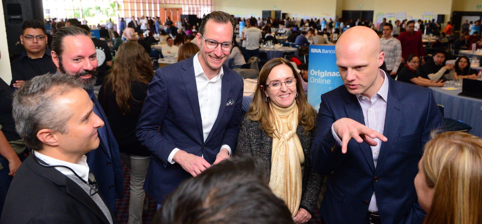 Derek White: “El reto es crear algo increíble para el cliente” - BBVA ...