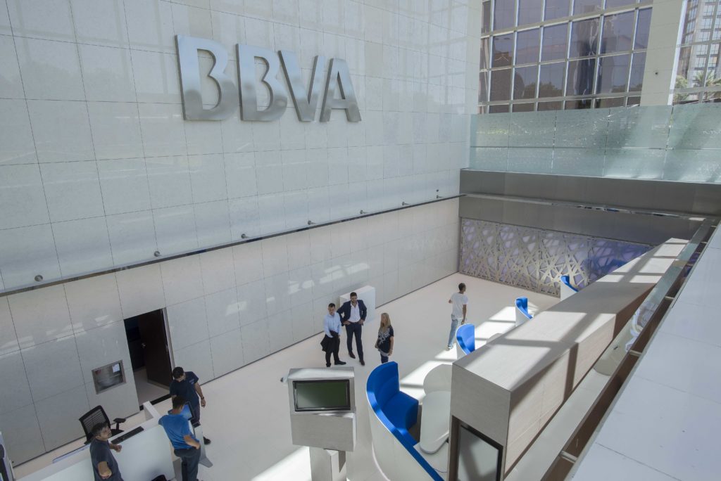 Torre BBVA Francés: Espacios abiertos, colaboración y nuevas formas de ...