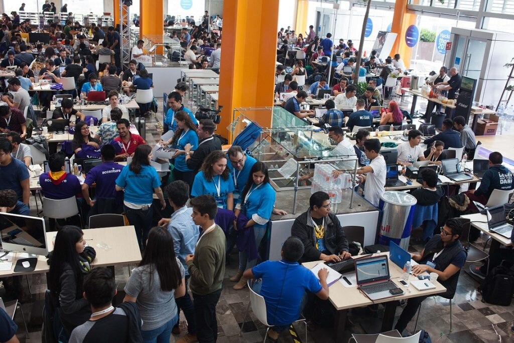 Hackathon BBVA 2018: Crear, desarrollar y emprender | BBVA