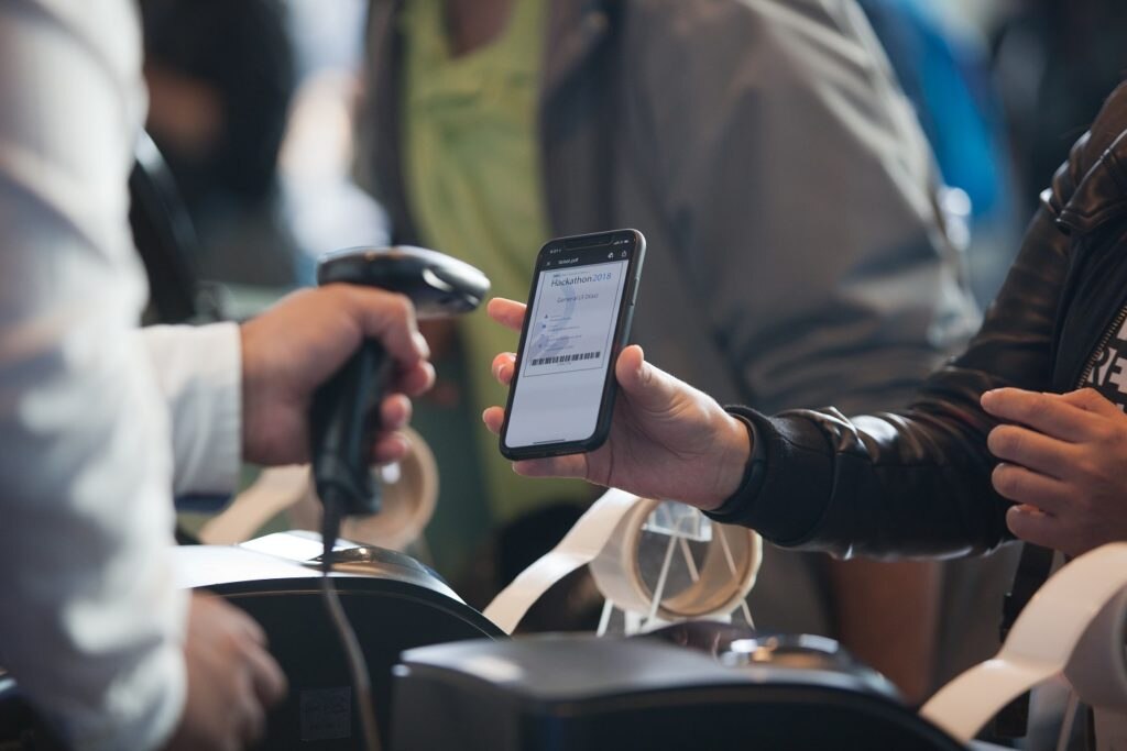 Hackathon BBVA 2018: Crear, desarrollar y emprender | BBVA