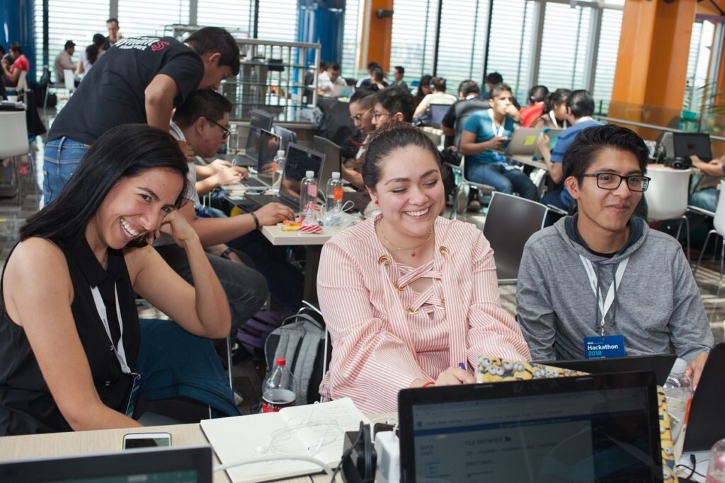 Hackathon BBVA 2018: Crear, desarrollar y emprender | BBVA
