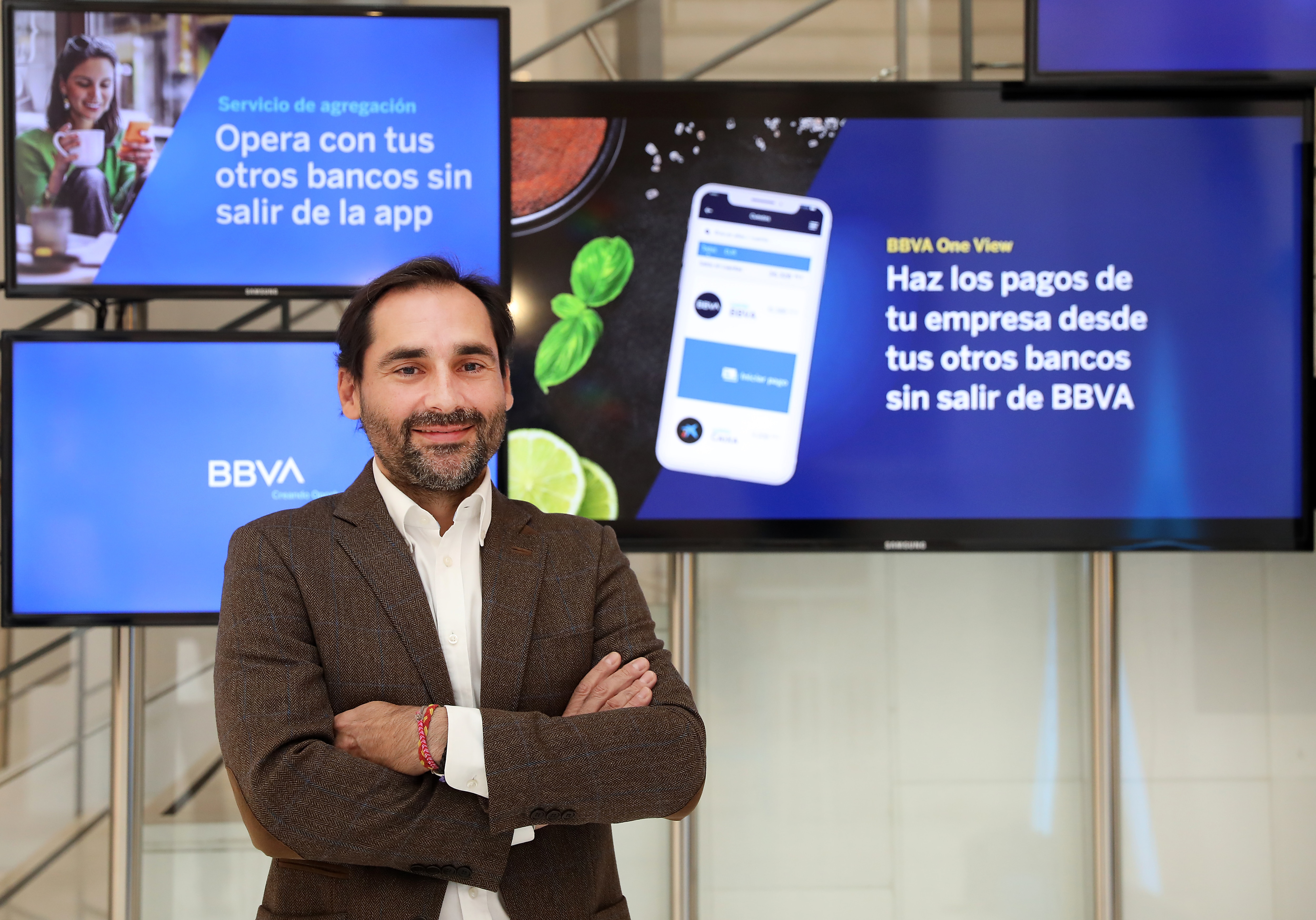 La ‘app’ de BBVA, primera en España que permite a sus clientes iniciar ...