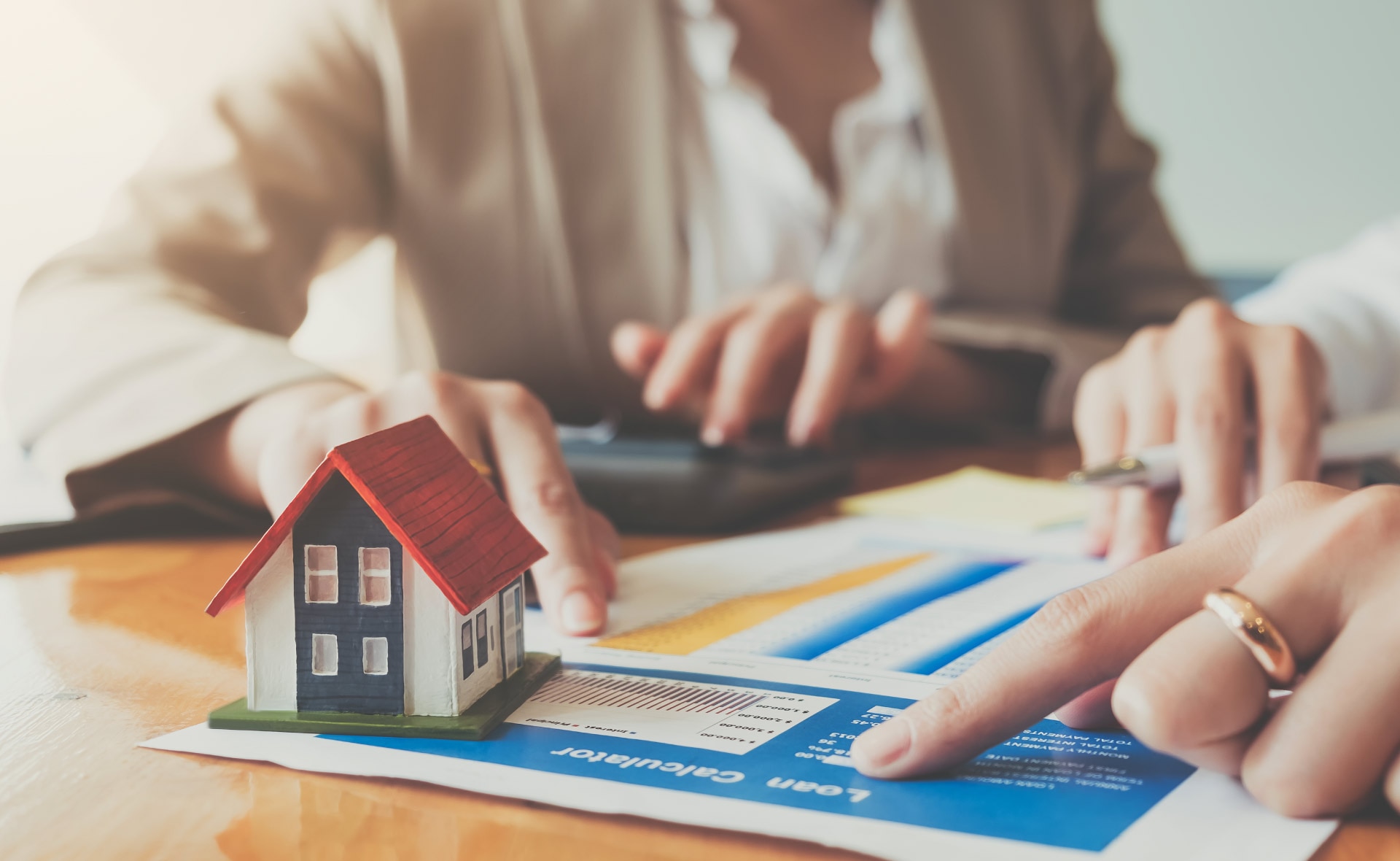 BBVA vende una cartera de préstamos y activos inmobiliarios de Unnim | BBVA