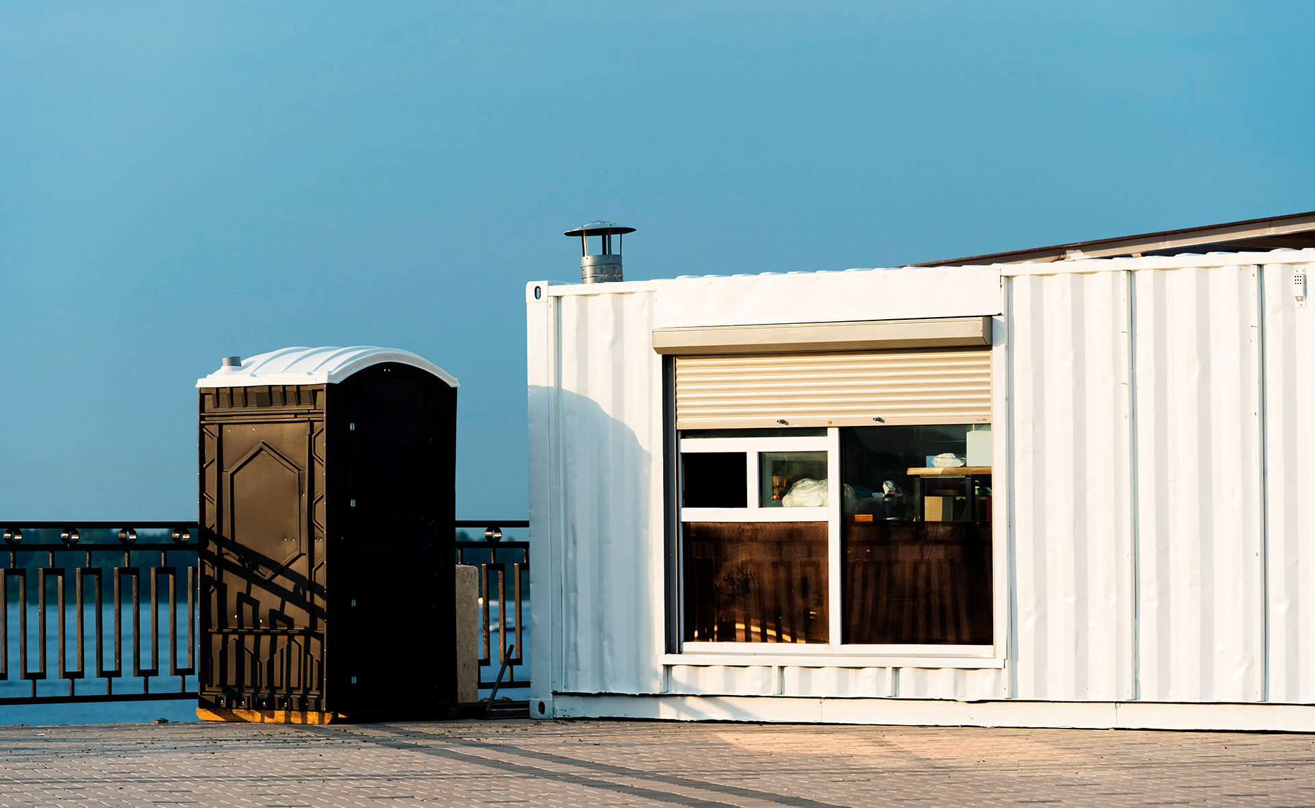 Infraestructuras y edificios construidos con materiales reciclados