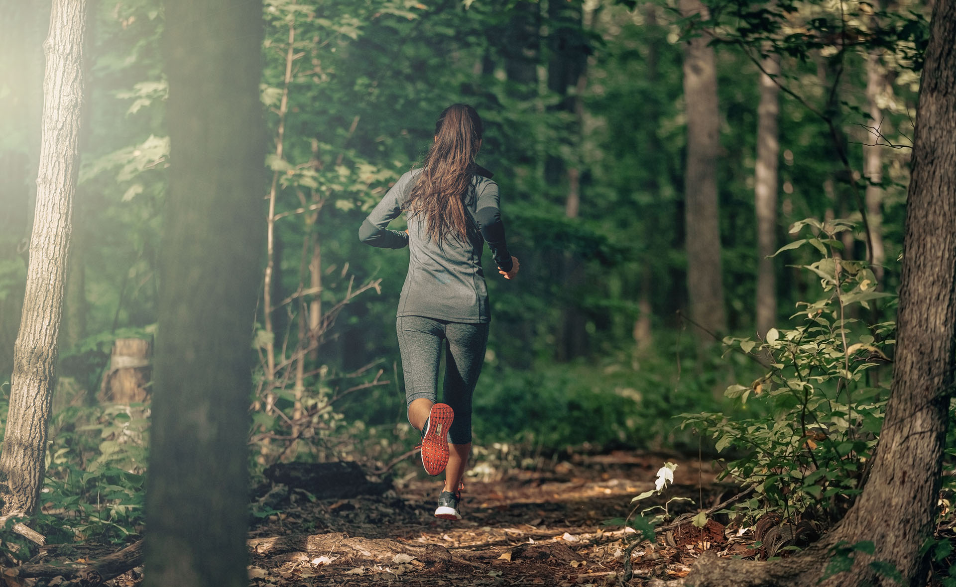 Deportes sostenibles: al aire libre, ‘de temporada’ y con material eco