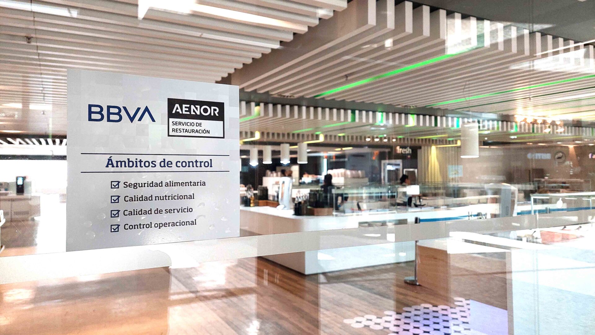 BBVA, certificado por AENOR por la calidad y seguridad de sus comedores