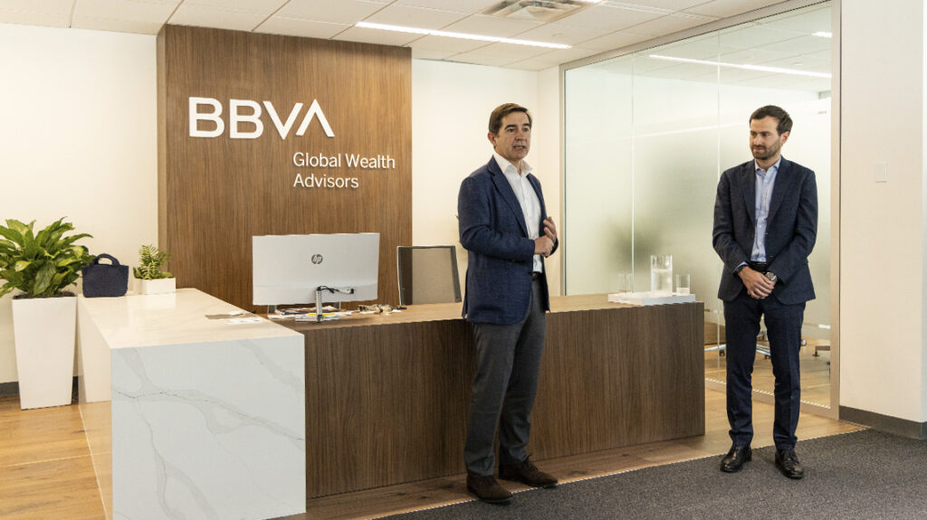 Carlos Torres Vila opens the BBVA Global Wealth Advisors office in Miami