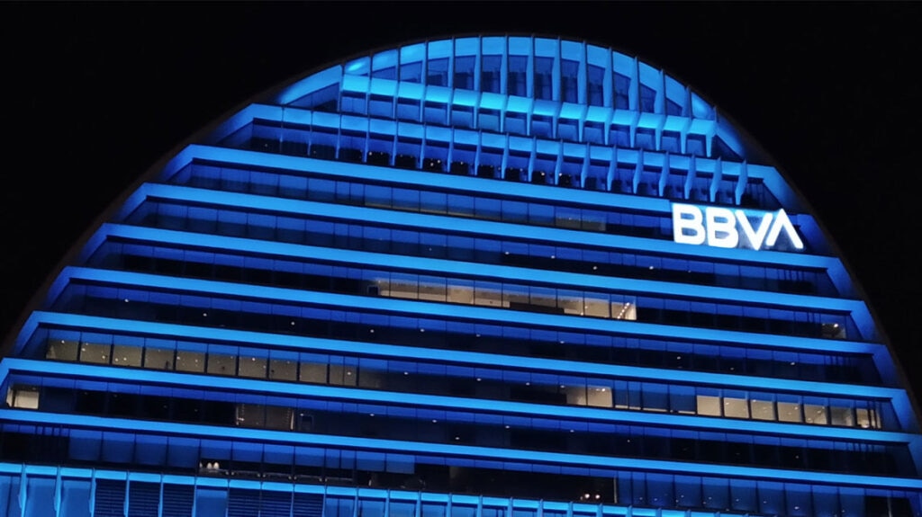 BBVA, the best bank in the world for its open banking services, according to Global Finance ...