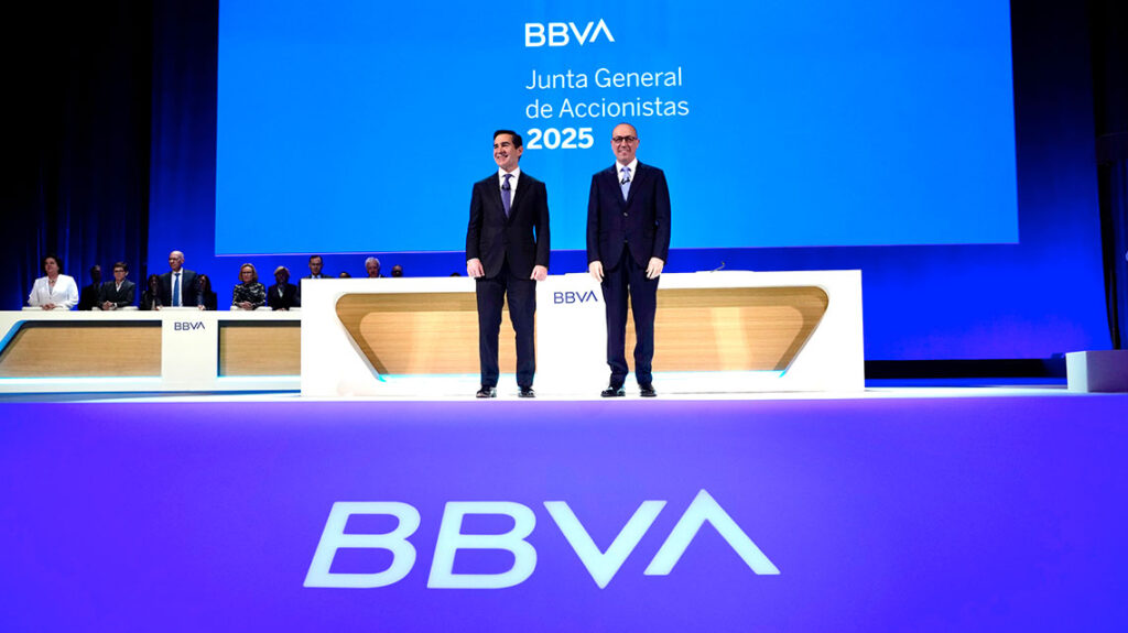 Los accionistas de BBVA respaldan masivamente la gestión del banco